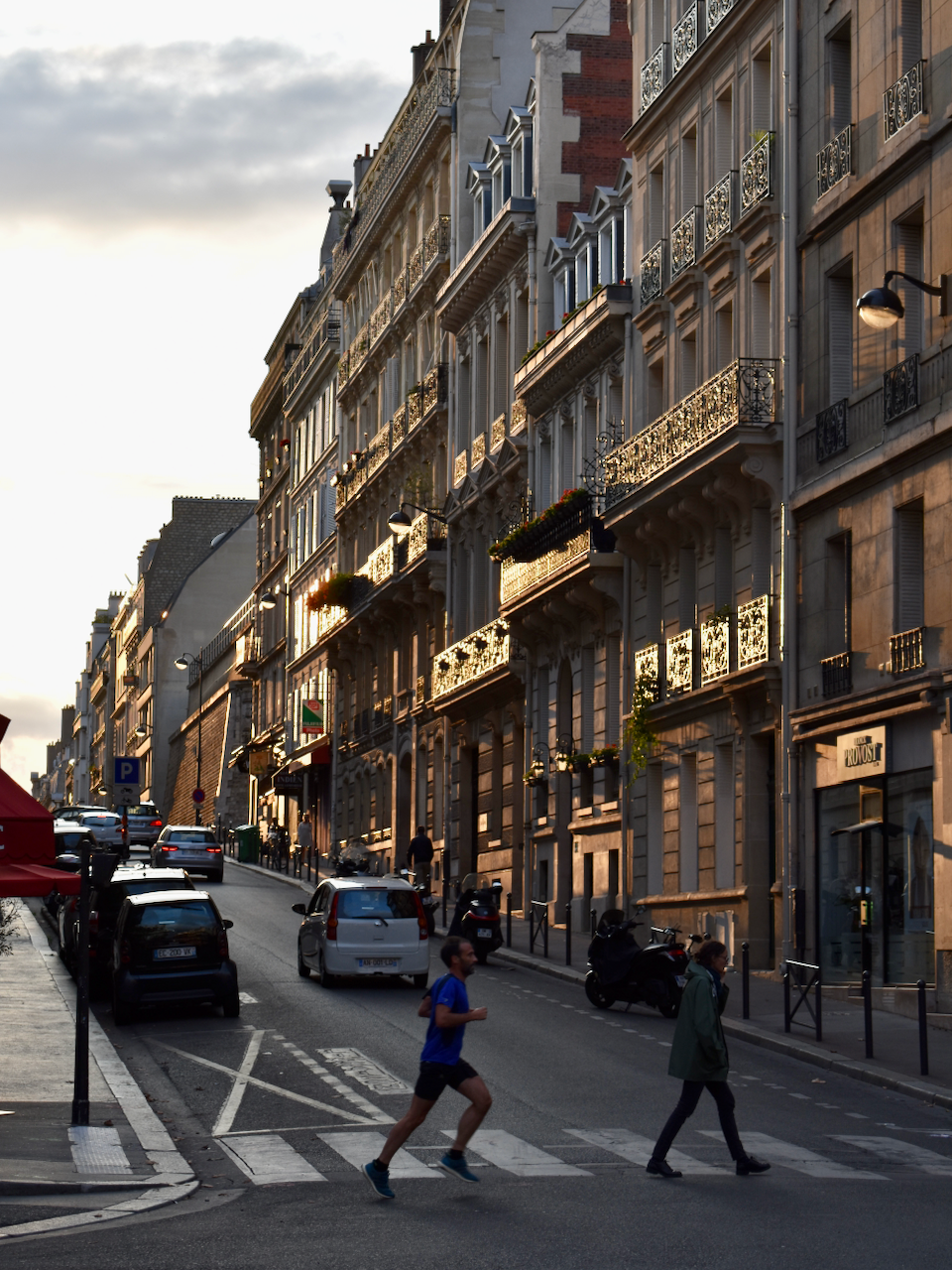Nomad in Paris: a Poem in Free Verse to Honor the City of Lights ...